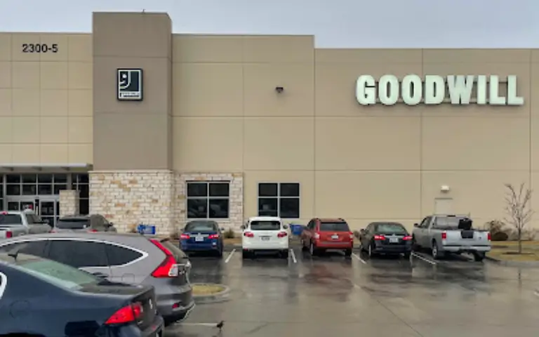 Goodwill Bins in Texas – Outlet Store Locations & Hours