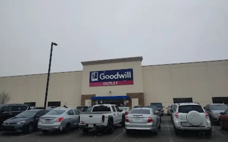 Goodwill Bins in Indiana – Outlet Store Locations & Hours
